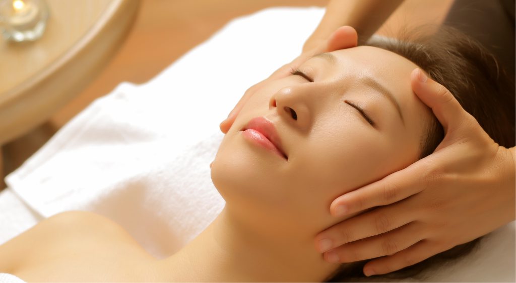 Steps for the Perfect At-Home Facial - Taffeta
